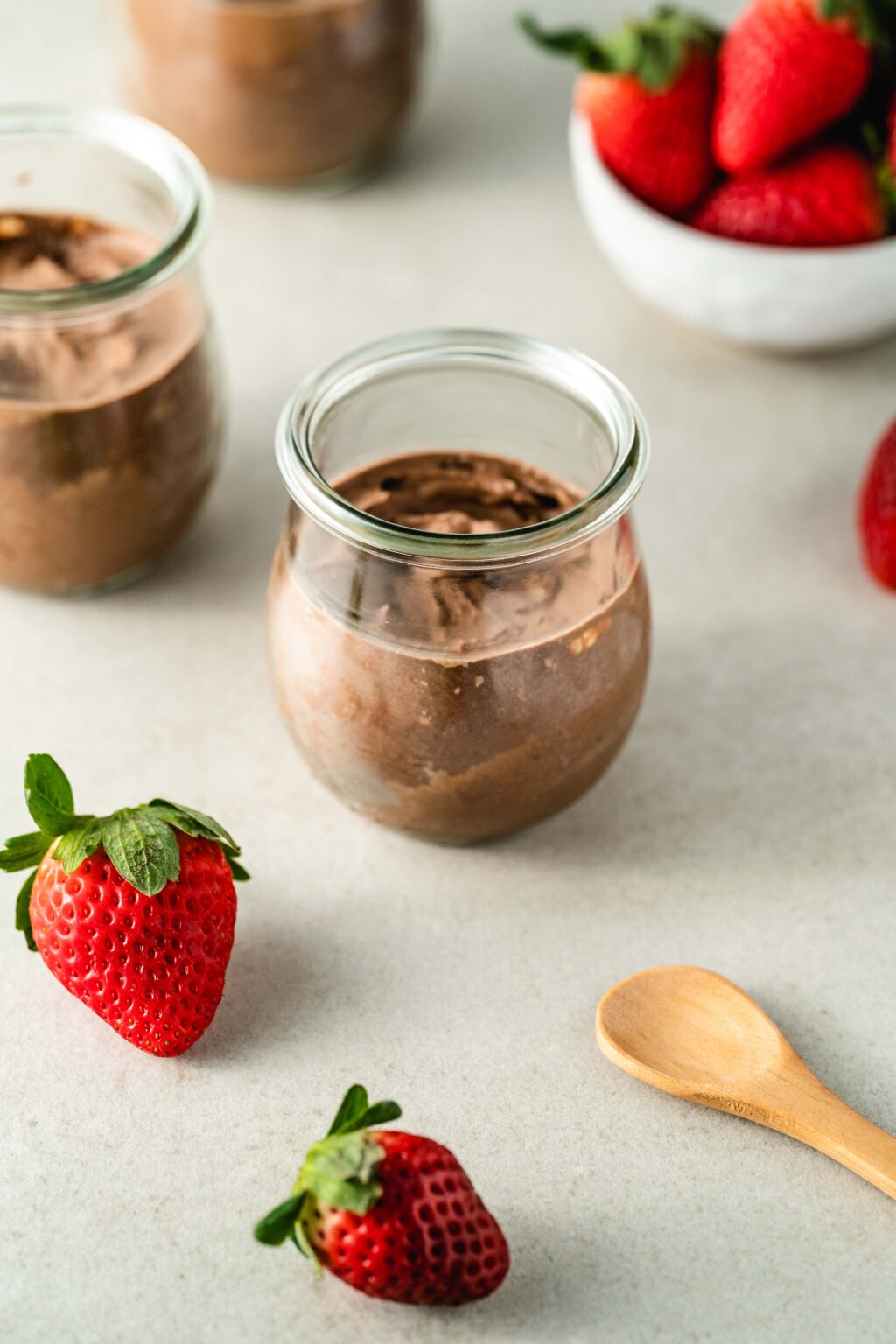 Easy High Protein Chocolate Mousse (healthy, low sugar, vegan) - Living ...